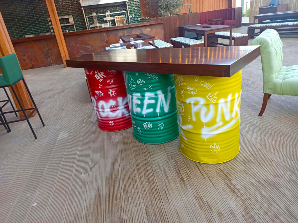 Tipsy Lion Restaurant - BF Interiors