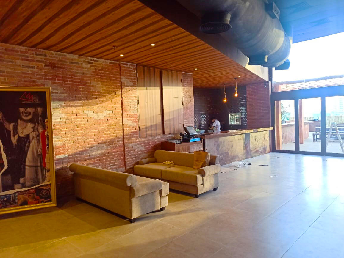 Tipsy Lion Restaurant - BF Interiors