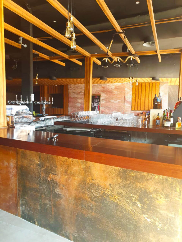 Tipsy Lion Restaurant - BF Interiors